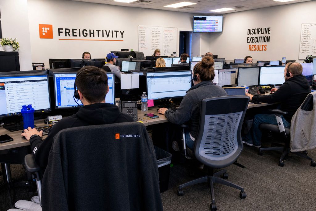 How Freight Brokers Get Paid: Spread, Margin & Commission
